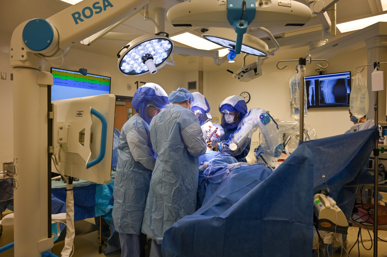 Interview: Dr. Justin Chang, Orthopaedic & Robotic Surgeon - Humber ...