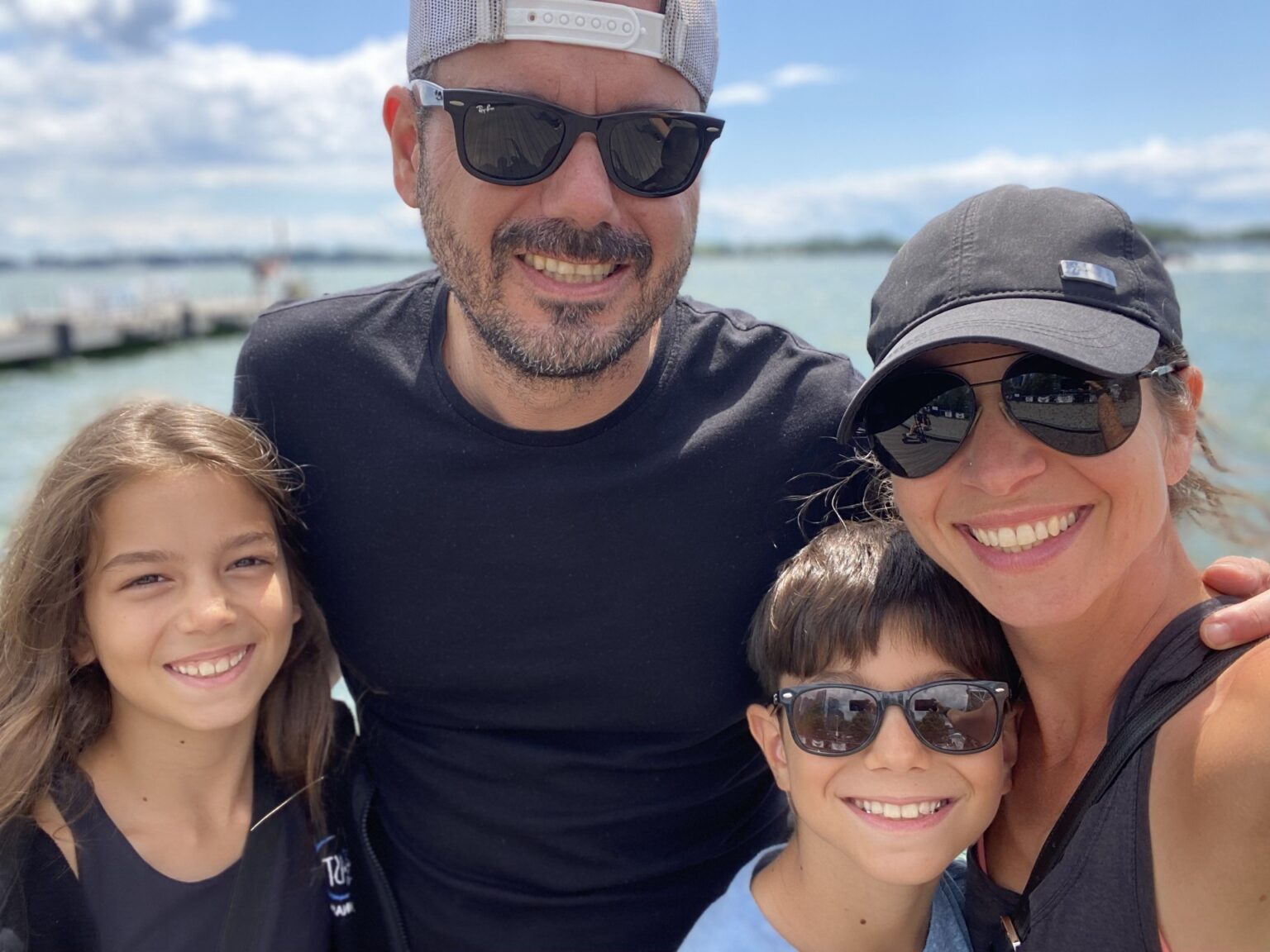 Conquering Chronic Pain with the ROSA® Knee System | HRHF